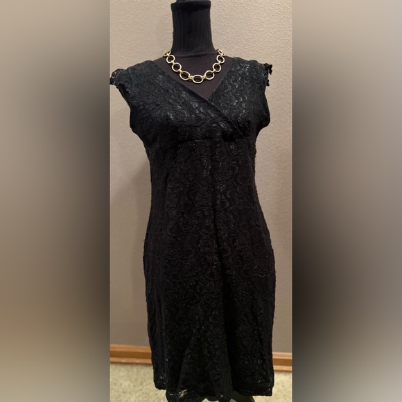 Jessica | Dresses | Jessica Black Lace Empire Cut Dress | Poshmark